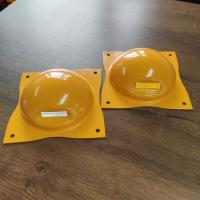China Iron Reflective 20x20cm Material Road Stud Steel Amber Yellow Coating 65mm Height Enhanced Road Safety Raised Studs for sale