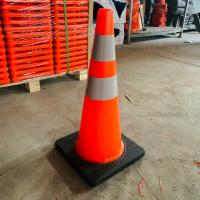 China PVC 29.5inch Reflective Cones 75cm Black base Flexible Warning For Traffic Control 750mm Road Safety Barrier for sale