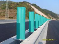 China Durable SMC Green Board HDPE anti-glare barrier panel for highways Ideal for road safety projects. for sale