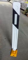China TRAFFIC Reflective Road Bollards 1000mm PVC White Bollard Yellow Base Traffic Flexible Post Warning Post Delineator for sale