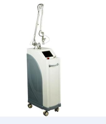China CO2 Fractional Laser Machine for Stretch Mark Removal with RF Metal Tube 40W for sale