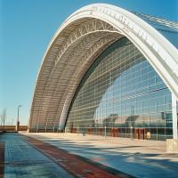 China Estructura espacial de acero para estructuras suspendidas en salas de cine que maximizan el espacio y la calidad del sonido for sale