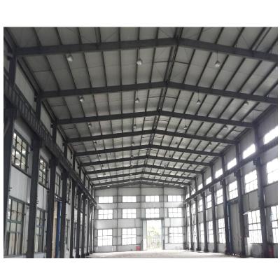 China Prefabricated Steel Structure Cows Farm Building with 50 Years Life Time 10 Fission Resistant and 15-21 Days Delivery Time for sale