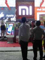 China P2.5 Outdoor Smart Advertising LED Screen IP65 Waterproof 192x320 Resolution for sale