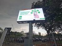 China Outdoor P4 LED Display Screen 256x128mm Full Color Digital Advertising Billboard Wall Mount for sale
