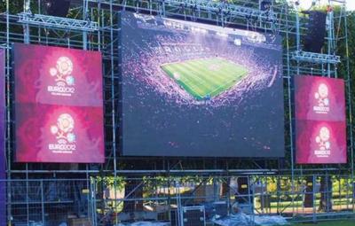 China Outdoor LED Video Display Panel 10mm Pixel Pitch 6500 Nits 1R1G1B Full Color for sale