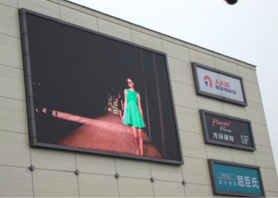 China P10 Outdoor Full Color LED Billboard 10mm Pixel 600W Power 10000pixels per sqm for sale