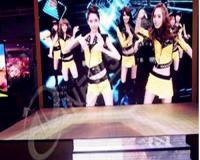 China P3.91mm Indoor Full Color Rental LED Display 600W/M2 Video Wall Panel 65410 Pixels for sale