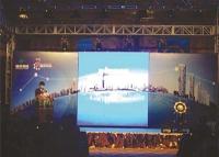 China P2.5 Indoor Full Color LED Display 1000cd/m² SMD 2727 640x640mm Cabinet for sale