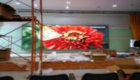 China Indoor Full Color LED Display Screen P4 4mm Pixel Pitch 1500cd Brightness Front Service HD Video Wall for sale