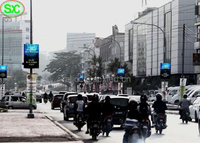China P6 Outdoor Pole Street Advertising LED Display Screen 128x128mm 62500pixels/m² for sale