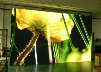 China Giant Full Color Outdoor LED Display IP68 Waterproof P8 6500cd Brightness 3840Hz Refresh for sale