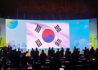 China Outdoor Full Color P2.5 LED Panel Screen Novastar SMD 2121 8000cd Brightness for sale