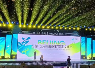 China P2.5 Full Color LED Display 160x160mm Module 160000 Pixels per Sq M Die-Cast Aluminum for sale