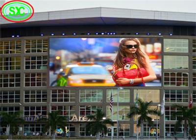 China DC5V 7000nits Outdoor Full Color LED Billboard with Novastar Control and IP65 Protection for sale