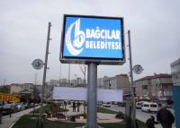 China P10 Outdoor Full Color LED Billboard 10mm Pixel 50000cd Brightness IP65 Waterproof for sale