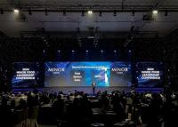 China Mall Rental Screen Suspended LED Stage Backdrop COB P2 HD 128*64 Resolution for sale