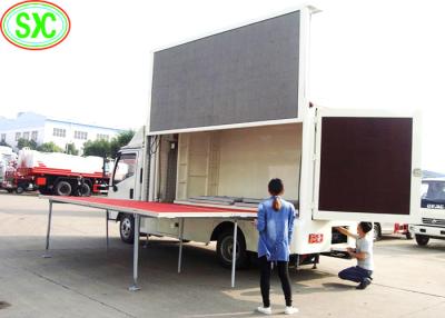 China Outdoor Full Color P10 Mobile Truck LED Display 10000 Pixels 7000cd Brightness for sale