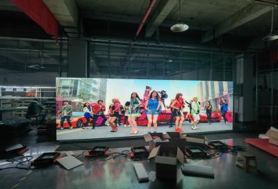 China Indoor P3 Full Color LED Screen 576x576mm Cabinet 3840Hz Refresh 1000nit Brightness for sale