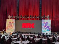 China P4 Indoor LED Wall Display 256x128mm Module 62500 Dots/m² Full Color Advertising Screen for sale