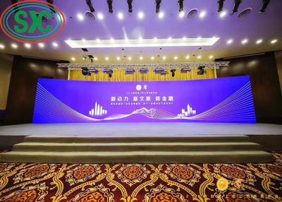 China SMD2121 Indoor Curved LED Display 960x960mm Cabinet Full Color RGB P5 2500nits for sale