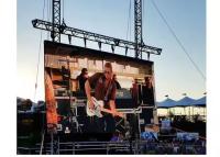 China Outdoor P8mm LED Display Screen 5500cd/m² Brightness Waterproof 1/4 Scan Module for sale