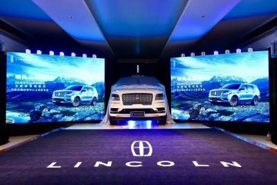 China Outdoor Advertising LED Display P31.25 High Brightness Die-Casting Aluminum 1600 Pixels per m² for sale
