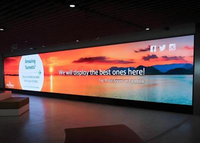 China Novastar LED Billboard P2 3840Hz Refresh Rate DC5V for Outdoor Advertising Display for sale