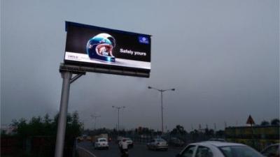 China 3840Hz Refresh Rate Outdoor LED Billboard Screen 7000nits IP65 for Advertising for sale