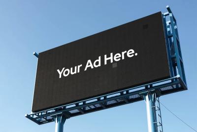 China DC5V Outdoor LED Billboard 7000nits High Brightness Digital Message Board for sale