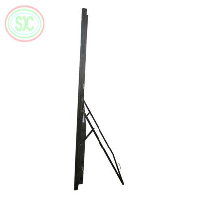 China 680x2000mm P2.5mm Digital Indoor LED Poster Display with SMD2121 Chips for sale