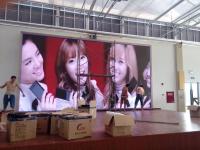 China SMD RGB P4 Indoor LED Display Panel 512x512mm with 1920Hz Refresh Rate and 100,000 Hour Lifespan for sale