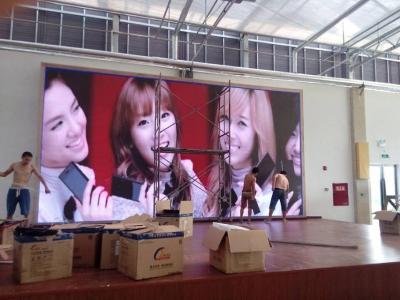 China SMD RGB P4 Indoor LED Display Panel 512x512mm with 1920Hz Refresh Rate and 100,000 Hour Lifespan for sale