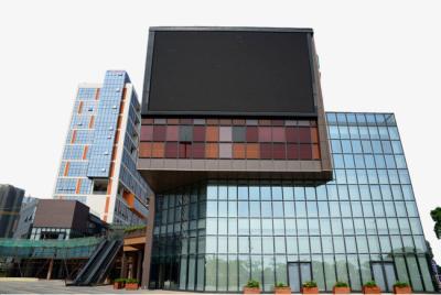 China Outdoor P6 LED Display Screen 960x960mm Cabinet 6000nit Brightness for Advertising for sale