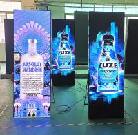 China 1500 Nits Indoor LED Poster Billboard P2.5 Ultra Thin 45mm Light Weight Advertising Screen for sale