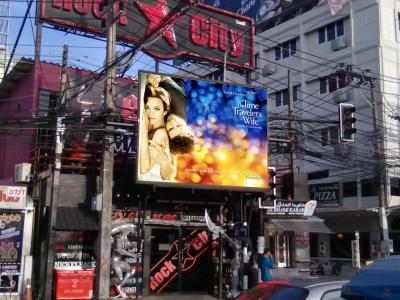China P3.91 Indoor LED Video Screen Rental 500x500mm Cabinet 6mm Thickness Meanwell Power Supply for sale