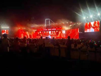China P4.81 HD Full Color Stage LED Screen 500x500mm Meanwell Power 1920Hz Refresh 4500cd Brightness for sale