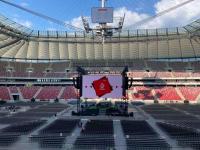 China P2.5 Indoor Full Color LED Display Rental Screen - SMD 3528, 160000 Pixels/m², IP65 Waterproof for sale