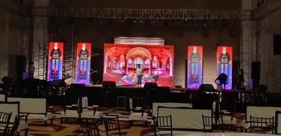 China P2.5 Indoor LED Video Wall Stage Rental Screen 160x160mm Module 64x64 Resolution for sale