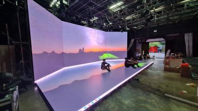 China P2.5 Indoor LED Display 640x640mm Panel 3840Hz Refresh Front Service SMD2020 for sale