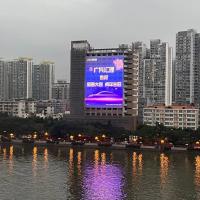 China Outdoor Transparent LED Panel Screen P3.91 P7.82 Advertising Poster Glass Display 1000x1000mm Cabinet 7500nits for sale