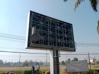 China Commercial P10 Outdoor LED Display Screen 8000cd Brightness 10000 Pixels per sqm for sale
