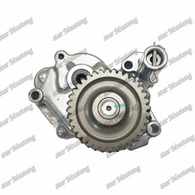 China Engine Oil Pump 6D31T New Type ME013203 For Mitsubishi Engine Spare Parts for sale