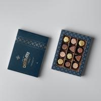 China Gold Foil Printing Handling Custom Made Recyclable Chocolate Box For Christmas for sale