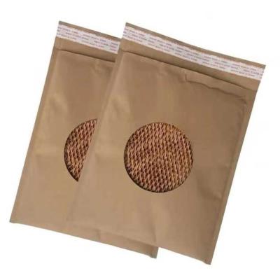 China Honeycomb Kraft Paper Mailer 200-500mm Length with Built-in Padding for Eco-Friendly Shipping Packaging for sale