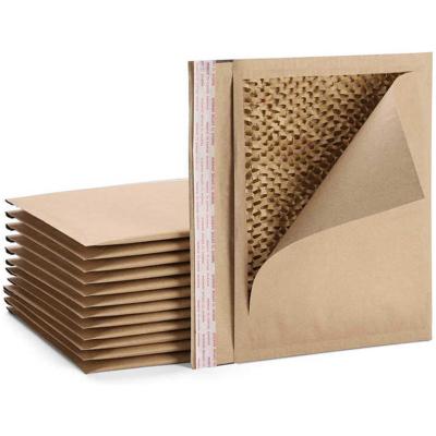 China Custom PE Paper Mailing Bags with 2 Ton MOQ - Personalized Packaging for Business Delivery for sale