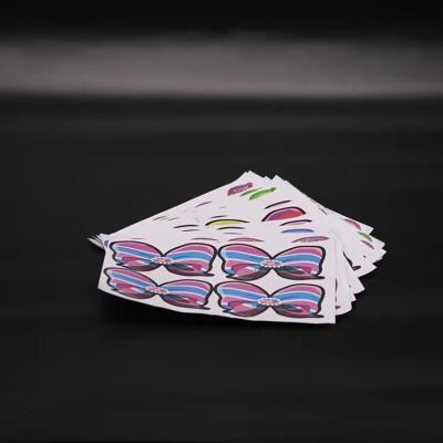 China Custom Peelable Oil-Resistant Low-Migration Self Adhesive Labels Roll 50000pcs Waterproof Bottle Stickers for sale