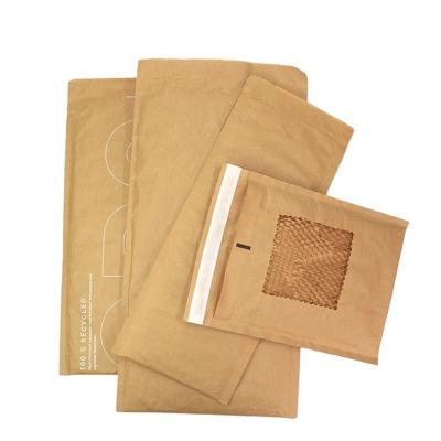China Custom Kraft Paper Honeycomb Envelope Mailing Bags Eco Friendly Cushioning 2 Ton MOQ for sale