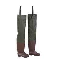 China Green Fishing Waders with Adjustable Suspenders and Anti-slip Boots in Sizes 38-46 for sale