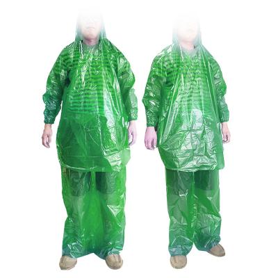 China Hiking Green PE Disposable Motorcycle Raincoat Set with Customized Logo and Beyond for sale